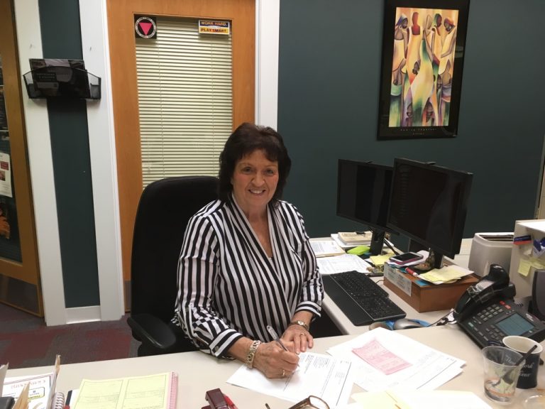 Support Staff Spotlight: Carol Simpson | The Gettysburgian.