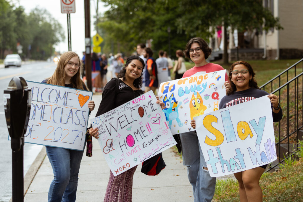 The Class of 2027 Performs the First-Year Walk | The Gettysburgian.