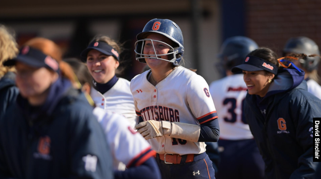 Softball Sweeps Mary Washington | The Gettysburgian.