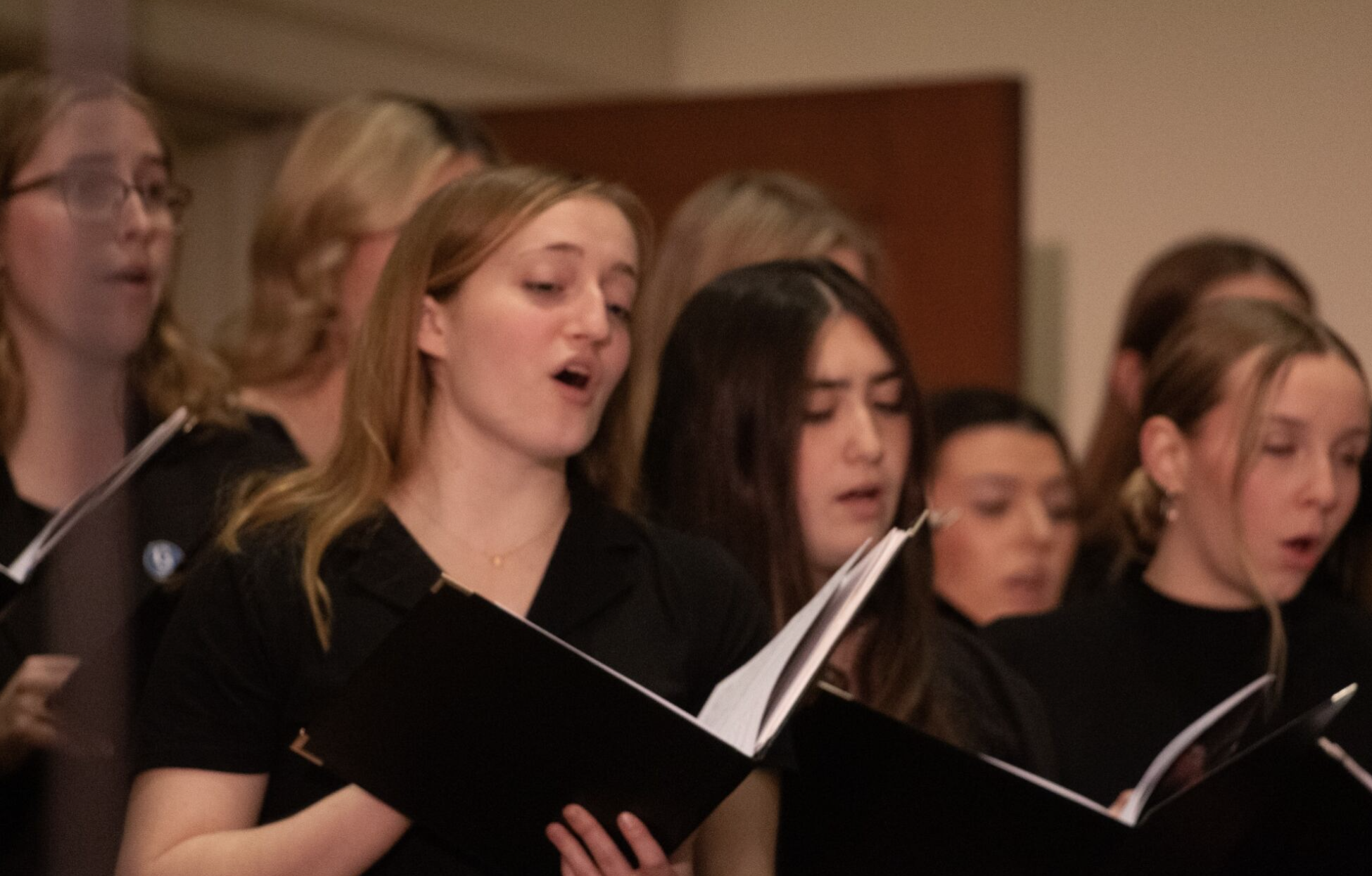 “Illuminare” Winter Choral Concert Takes Place in Christ Chapel | The ...